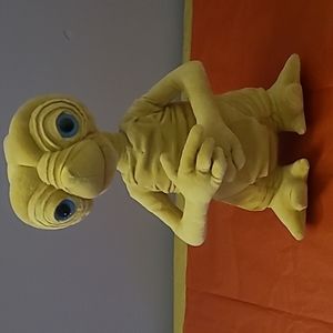 ET Alien | Toys | Vintage Et Movie Character Plush Stuff Alien | Poshmark